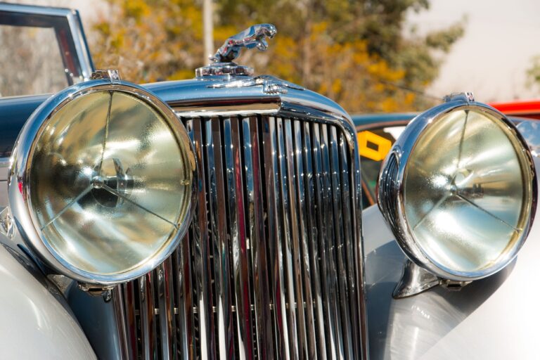 Fernlicht: Welche Farbe ist die Richtige für Ihr Auto? – hk-auto